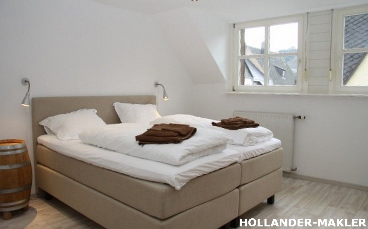 Goed onderhouden huis met 2 vakantiewoningen in Zell aan de Moezel
